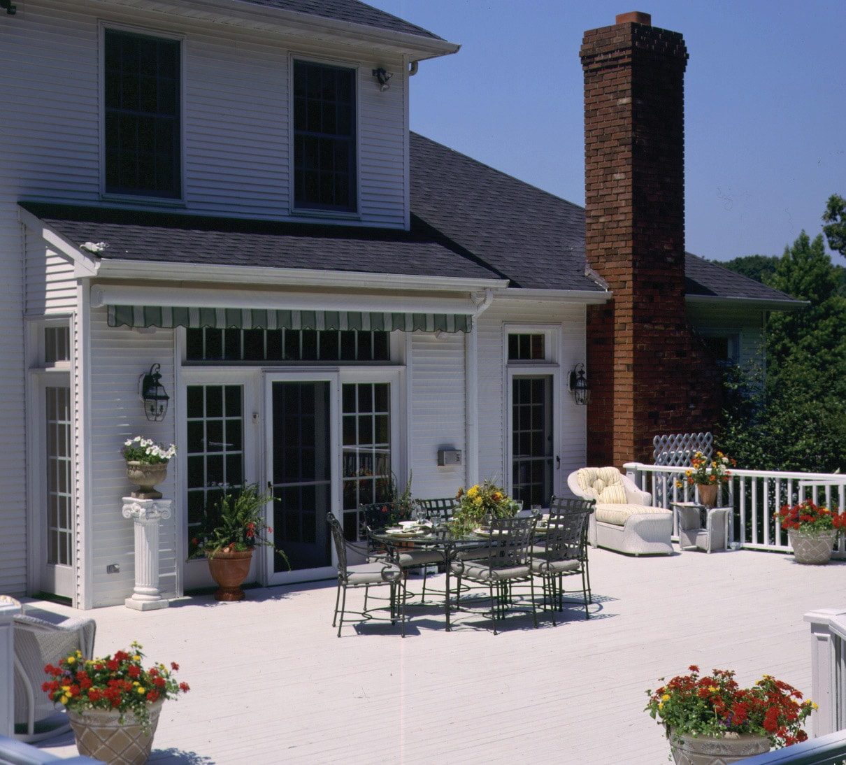 shadow-plus - SUN STOPPER SHADES SYSTEMS